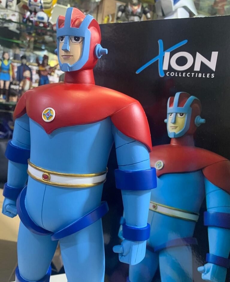 Astro Ganger - Xion Collectibles 1/4Th Scale Statue - GAMESQ8.com